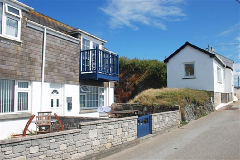 Cliff Top Cottage | Cliff Top Cottage in Porthleven