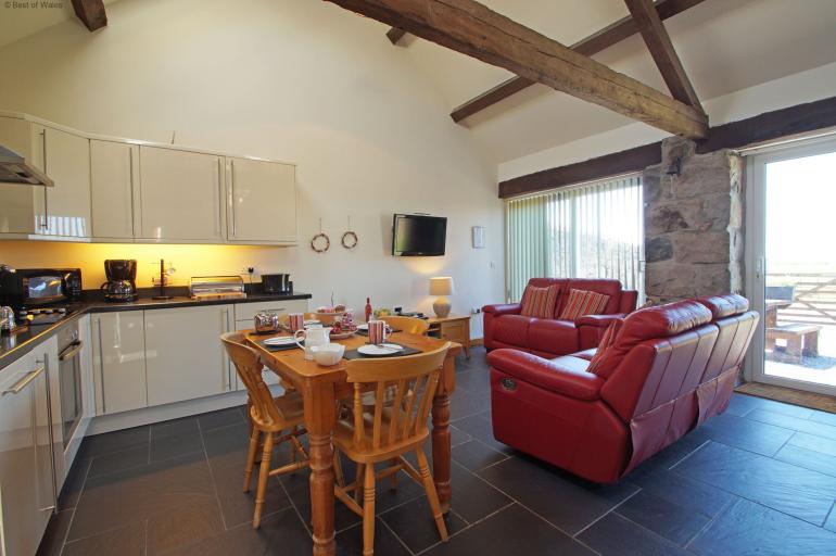 Bythynnod Lleuddad Cottages | Bythynnod Lleuddad Cottages in Llangwnadl