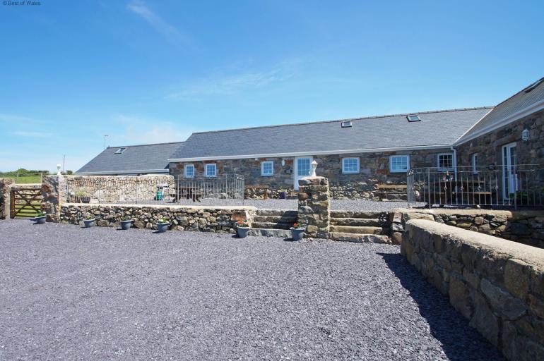 Bythynnod Lleuddad Cottages | Bythynnod Lleuddad Cottages in Llangwnadl