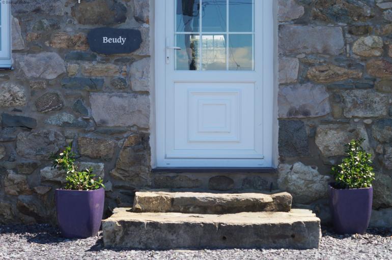 Bythynnod Lleuddad Cottages | Bythynnod Lleuddad Cottages in Llangwnadl