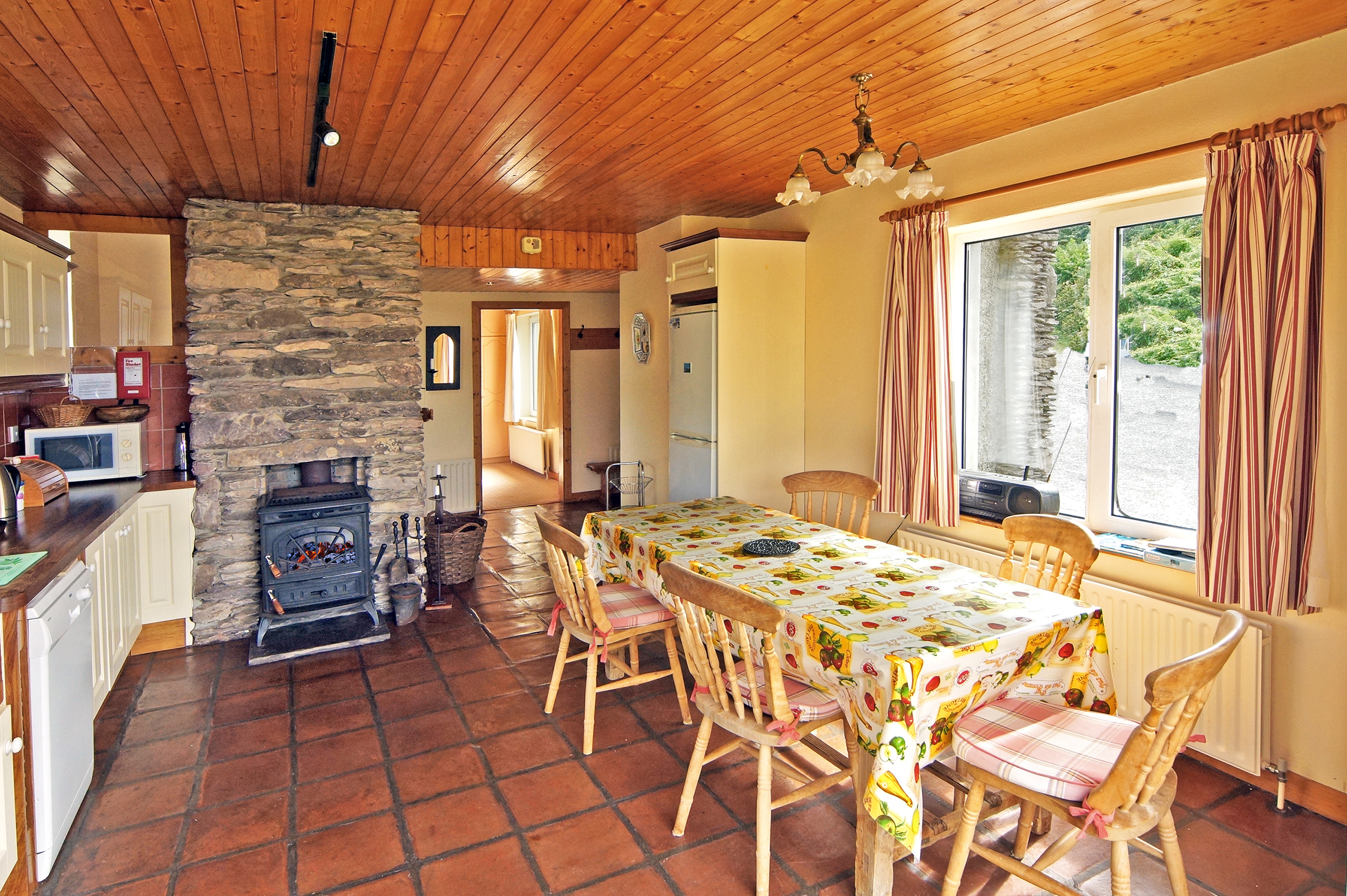 Cois Cuain | Cois Cuain in Ballinskelligs, County Kerry