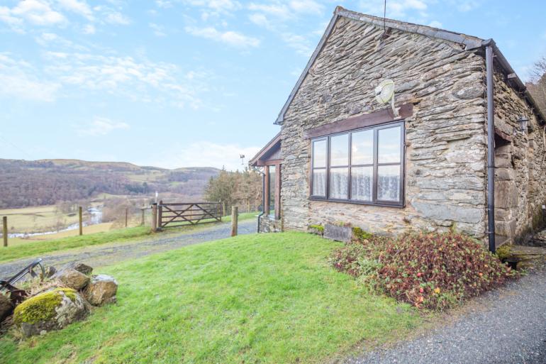 Tyn Y Fron Barn | Tyn Y Fron Barn in Bala