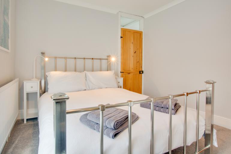 9 Snowdrop Cottages | 9 Snowdrop Cottages in Winterton-on-Sea