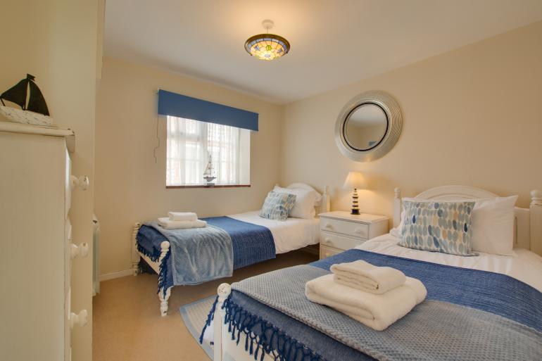Town Yard Cottage | Town Yard Cottage in Cley