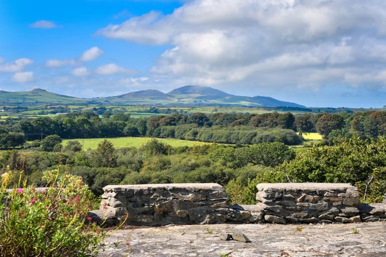 North Wing at Penmaen | North Wing at Penmaen in Pwllheli