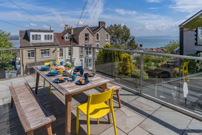The Views - Mumbles | The Views - Mumbles in Mumbles