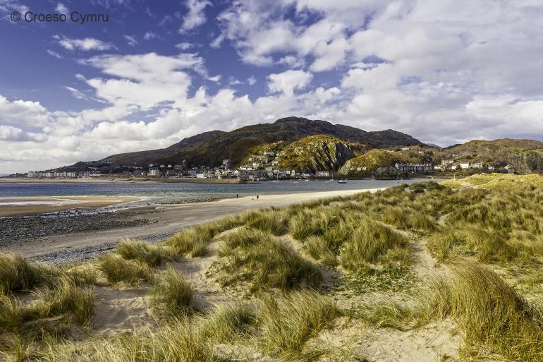 Bwthyn Sylfaen | Bwthyn Sylfaen in Barmouth