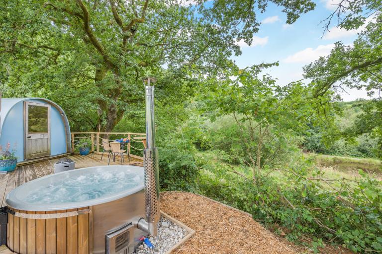 Lakeside View at Three Oaks | Lakeside View at Three Oaks in Treneglos ...