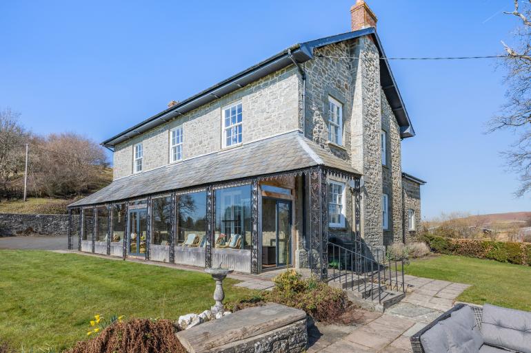 Llansantffraed House | Llansantffraed House in Llandrindod Wells