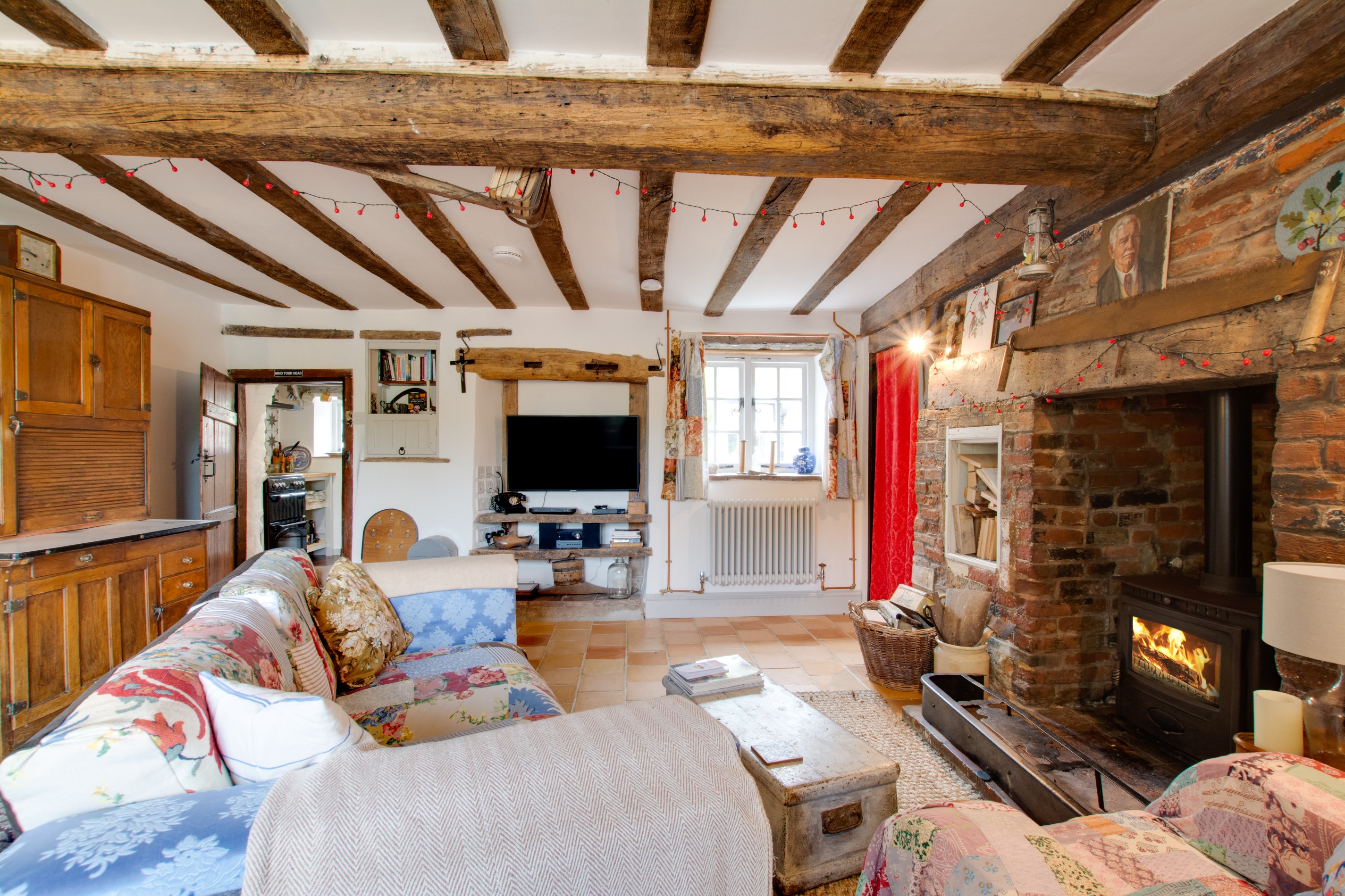 Grove Corner Cottage | Grove Corner Cottage in Roughton
