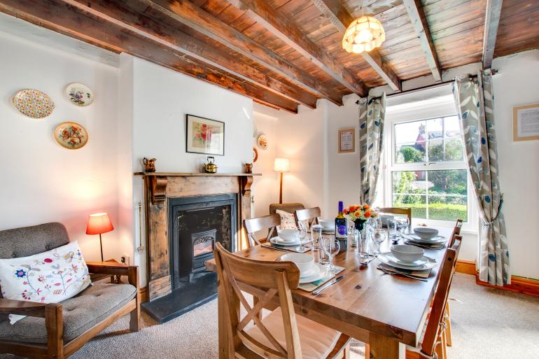 West End Cottage | West End Cottage in Gower