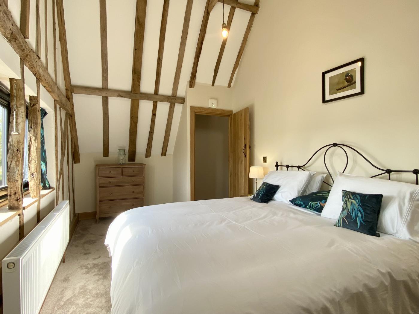 1 Bedroom Cottage in Wilby - Dog Friendly Holiday Cottage in Wilby ...