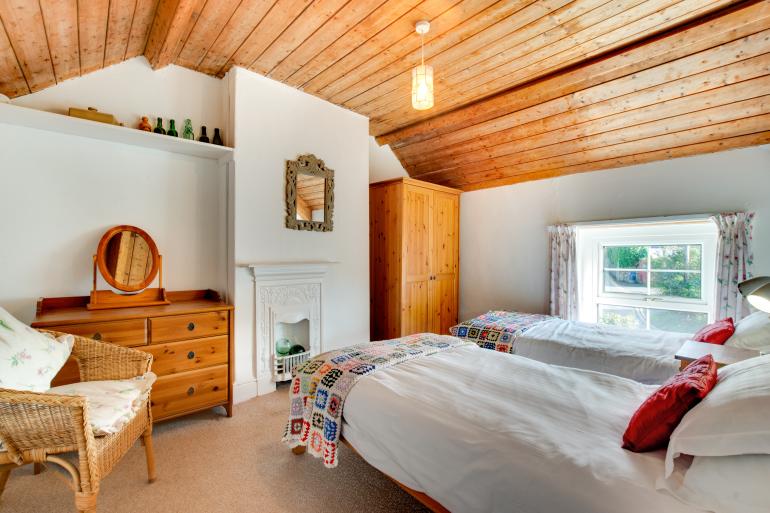 West End Cottage | West End Cottage in Gower