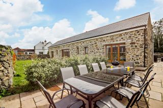Menai Bridge holiday cottages | Wales Cottage Holidays