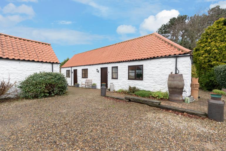 Piglet Cottage | Piglet Cottage in Scarborough