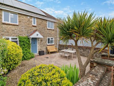 Cottages in West Bay - Book your West Bay holiday cottage
