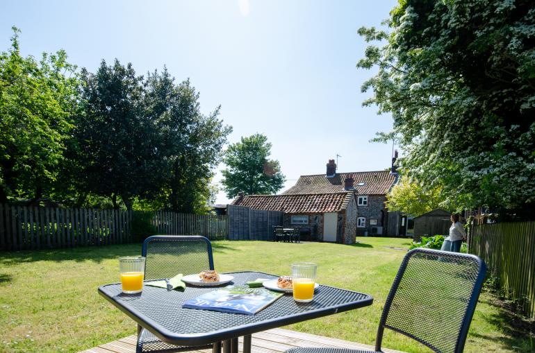 Chapel Cottage | Chapel Cottage in Hempstead