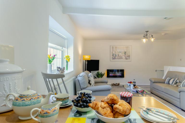 Primrose Cottage - Bennetts Court | Primrose Cottage - Bennetts Court ...