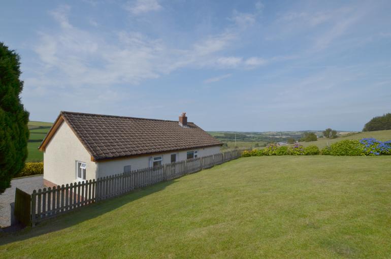 Awel y Grug | Awel y Grug in Llandysul