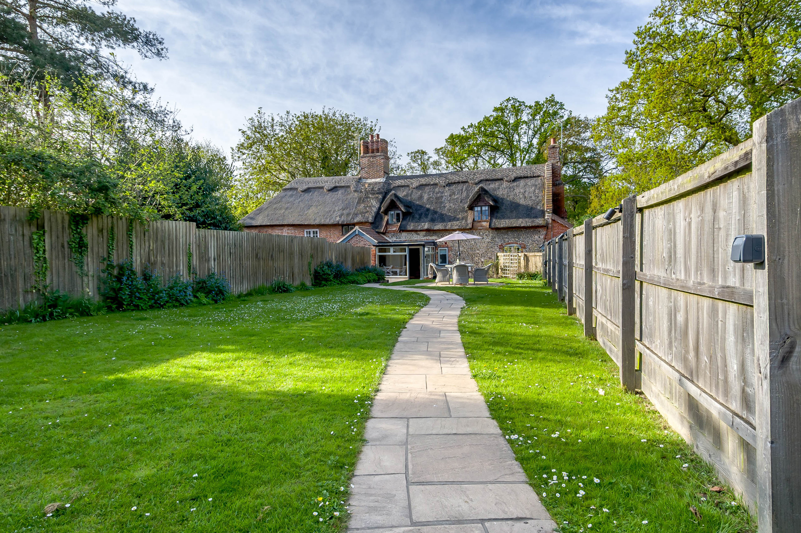 Hare Cottage | Hare Cottage in Hanworth, near Cromer, Norfolk
