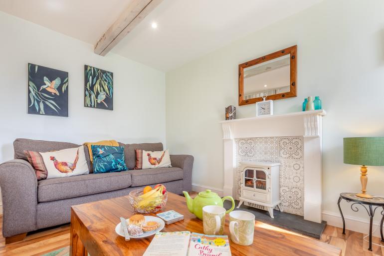 Sunrise Oak Apple Cottage | Sunrise Oak Apple Cottage in Langtree