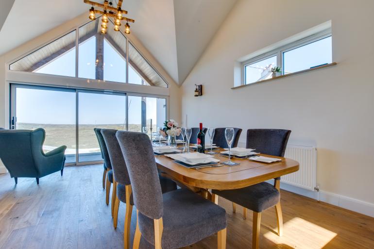 Bryn Y Mor | Bryn Y Mor in Gower
