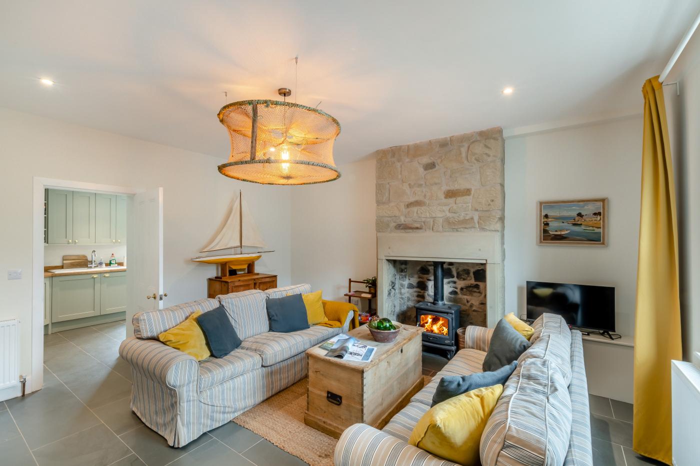 2 Bedroom Cottage in Amble - Dog Friendly Holiday Cottage in Amble ...