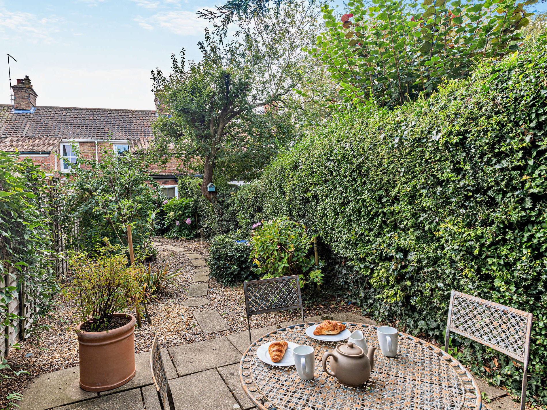 Plum Tree Cottage | Plum Tree Cottage in Holt, Norfolk