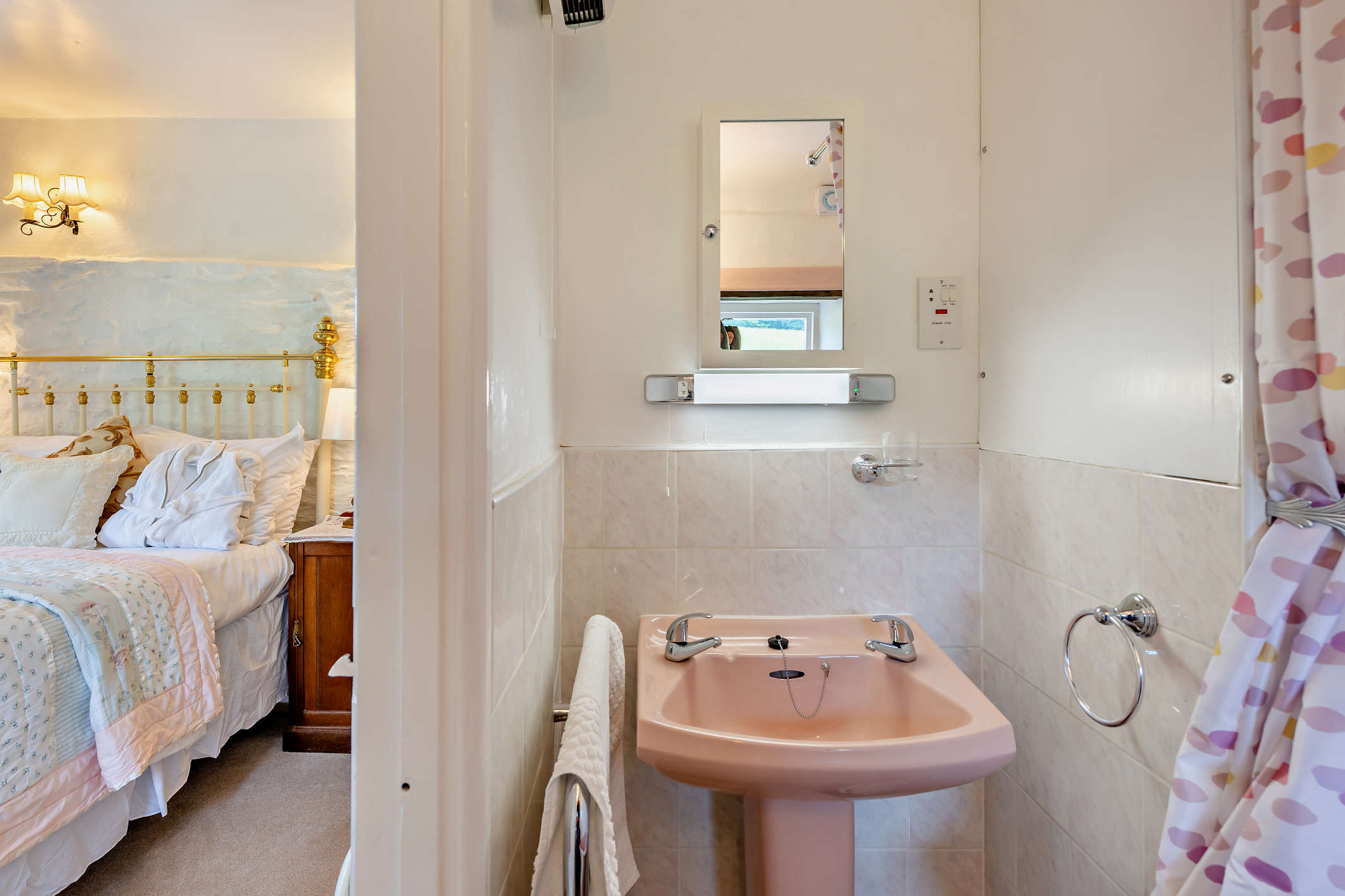 Bramble Cottage - Trefanny Hill | Bramble Cottage - Trefanny Hill in ...