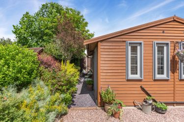 October Half-Term Lodges 2025 | October half-term UK breaks