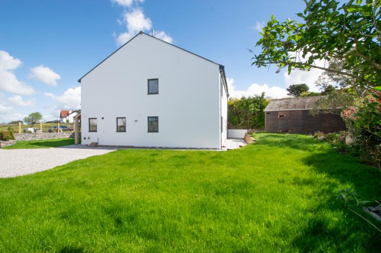 Bryn Y Mor | Bryn Y Mor in Gower