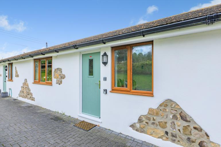 Honey Pot Cottage | Honey Pot Cottage in Axminster