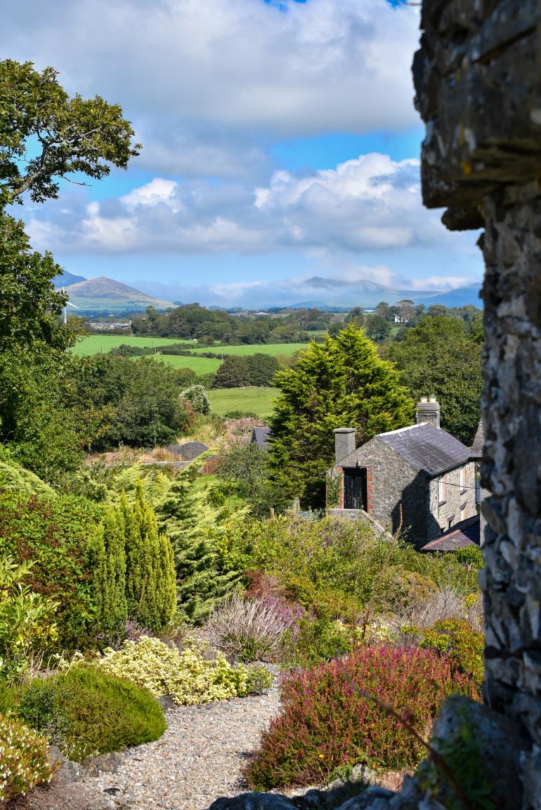 North Wing at Penmaen | North Wing at Penmaen in Pwllheli