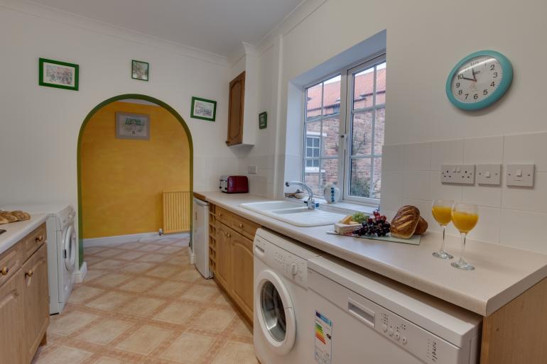 Mews Cottage | Mews Cottage in Scarborough