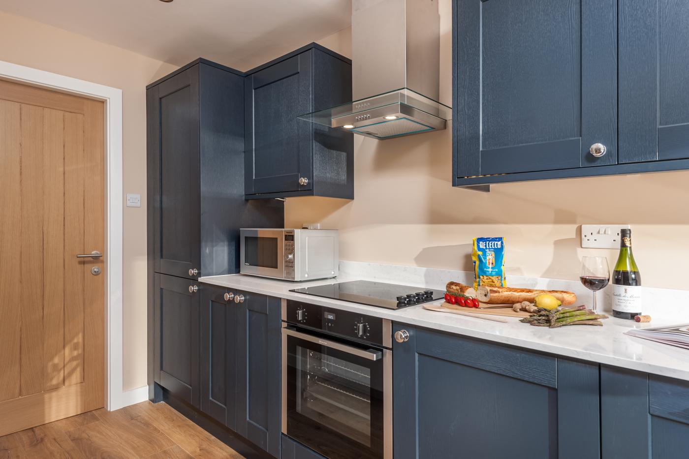 2 Bedroom Cottage in North Sunderland - Dog Friendly Holiday Cottage in ...