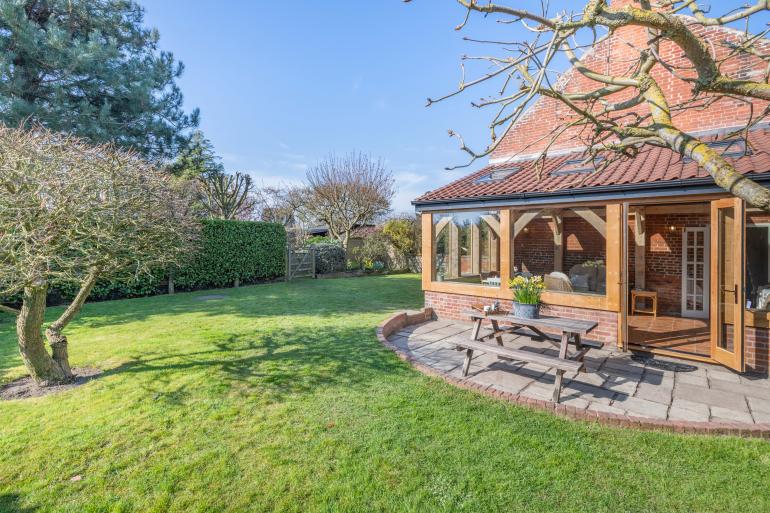Watts Cottage | Watts Cottage in Upton