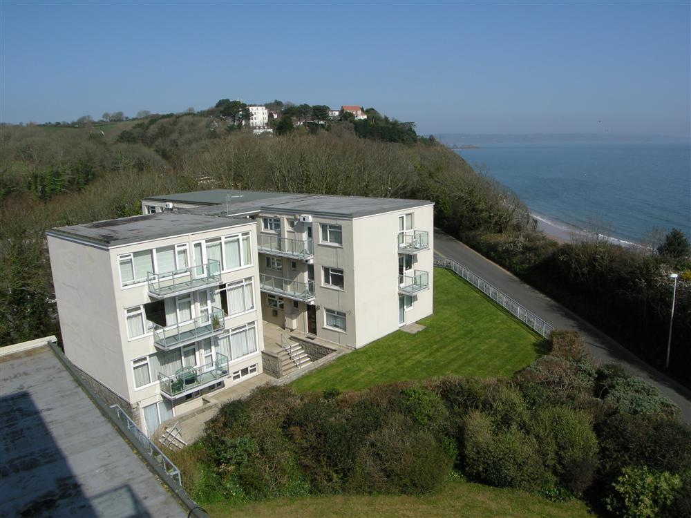 Croft Court 112 | Croft Court 112 in Tenby, West Wales