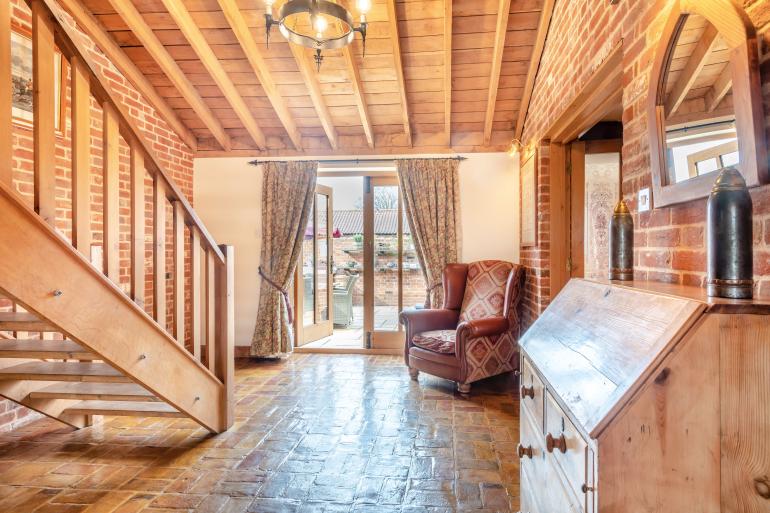 Elms Barn | Elms Barn in Wangford