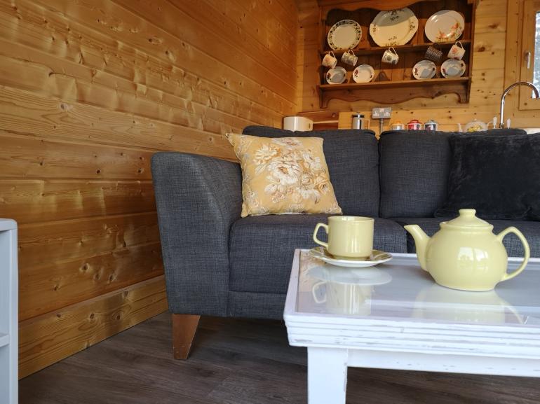 Rose Cabin | Rose Cabin in Aberystwyth