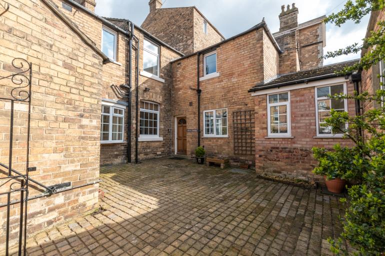 Mews Cottage | Mews Cottage in Scarborough