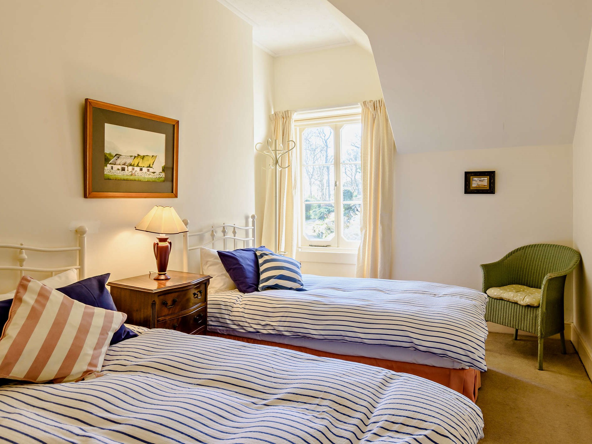 The Wing - Puckaster House | The Wing - Puckaster House in Niton ...