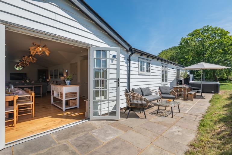 Need's Farm Stables | Need's Farm Stables in Horsham