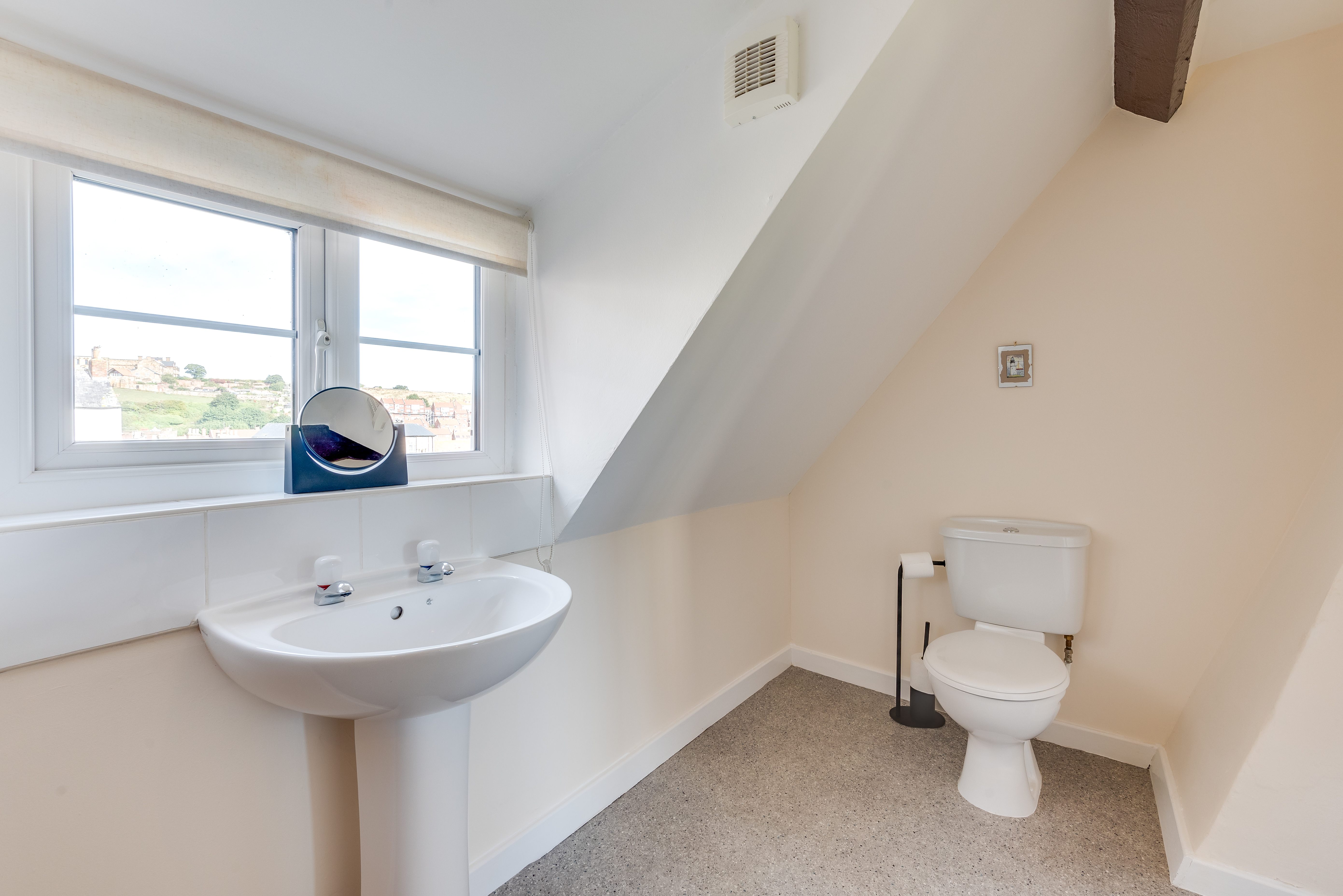 Esk Cottage | Esk Cottage in Whitby, Yorkshire