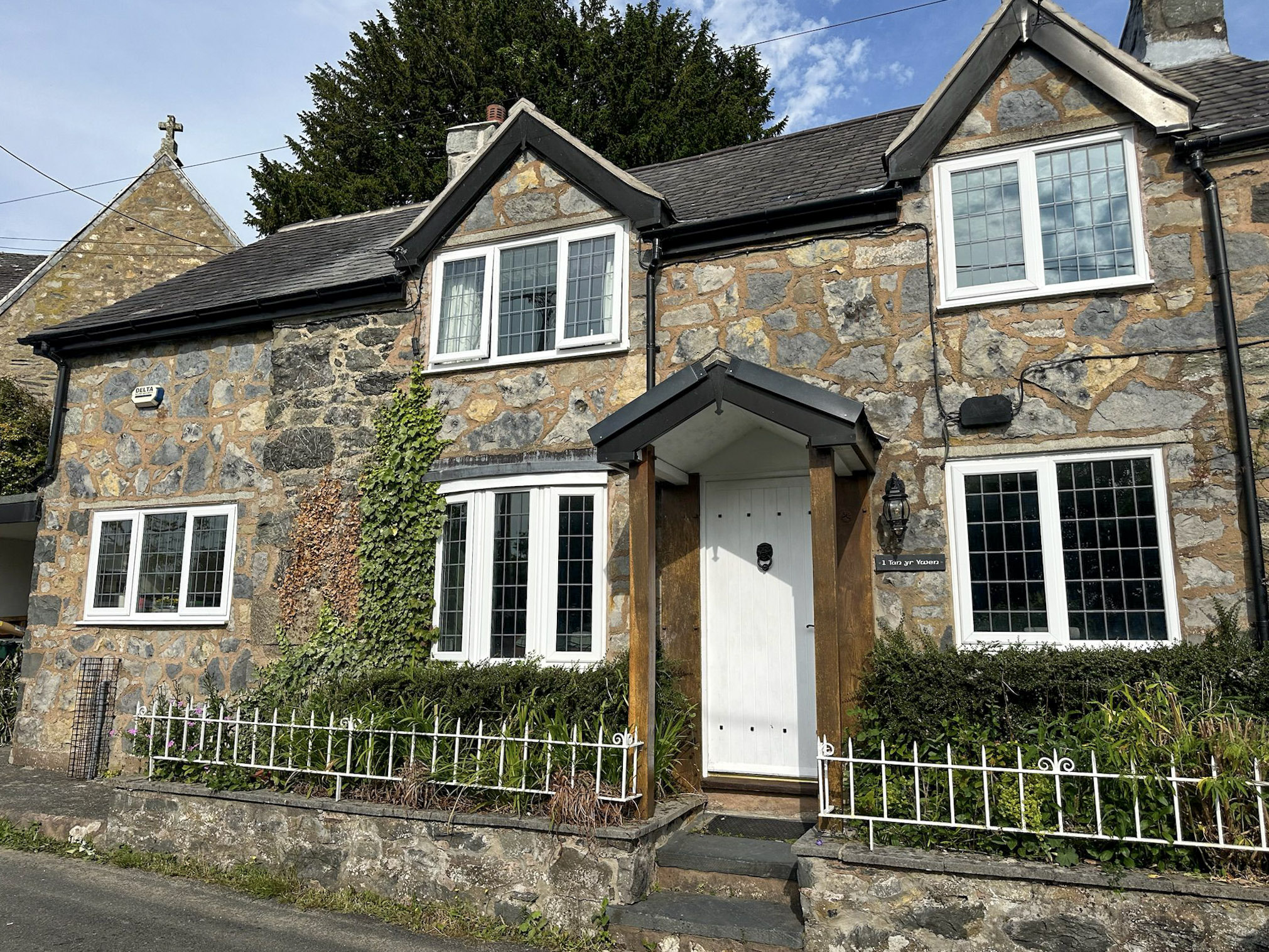 Ty Cariad Bach | Ty Cariad Bach in Llanbedr-y-Cennin