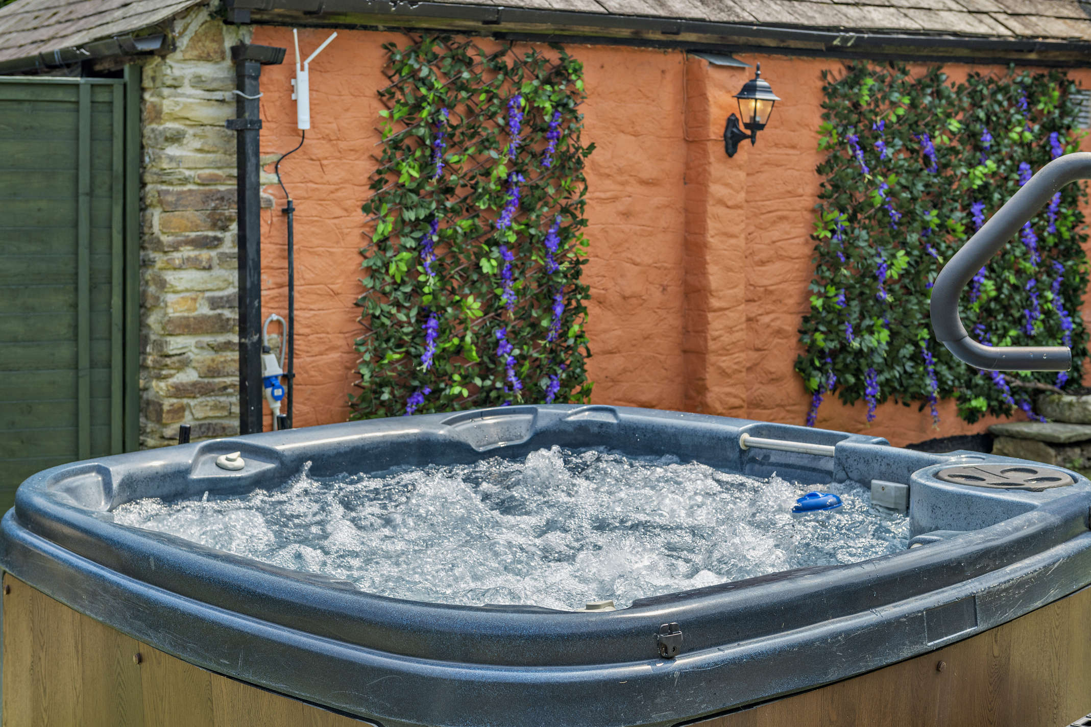 Bramble Cottage - Trefanny Hill | Bramble Cottage - Trefanny Hill in ...