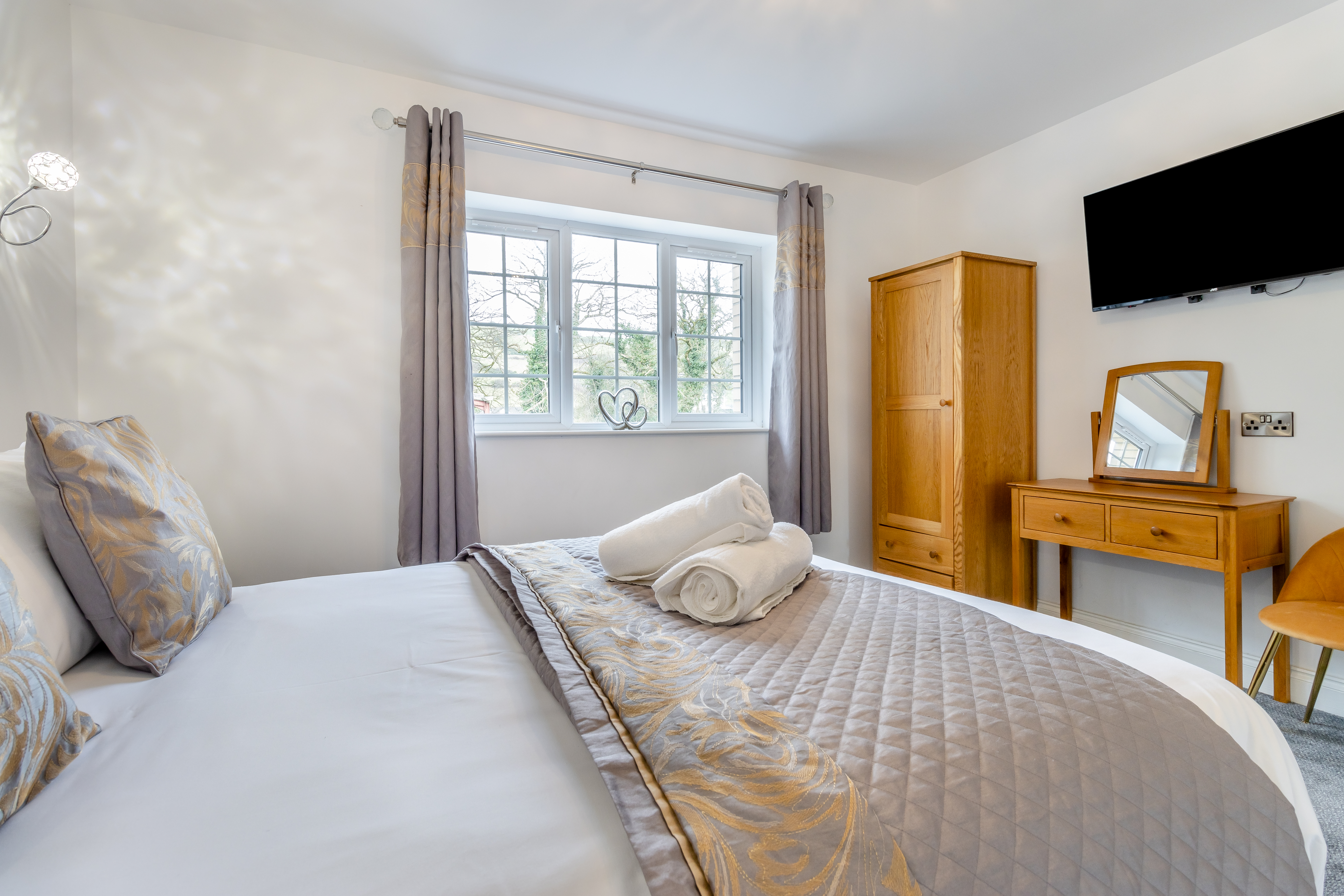 Maes Y Barcud | Maes Y Barcud in Capel Bangor, near Aberystwyth, Mid Wales