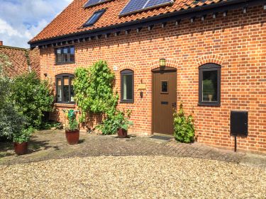 Holiday cottages in Suffolk with a sea view - Suffolk Secrets