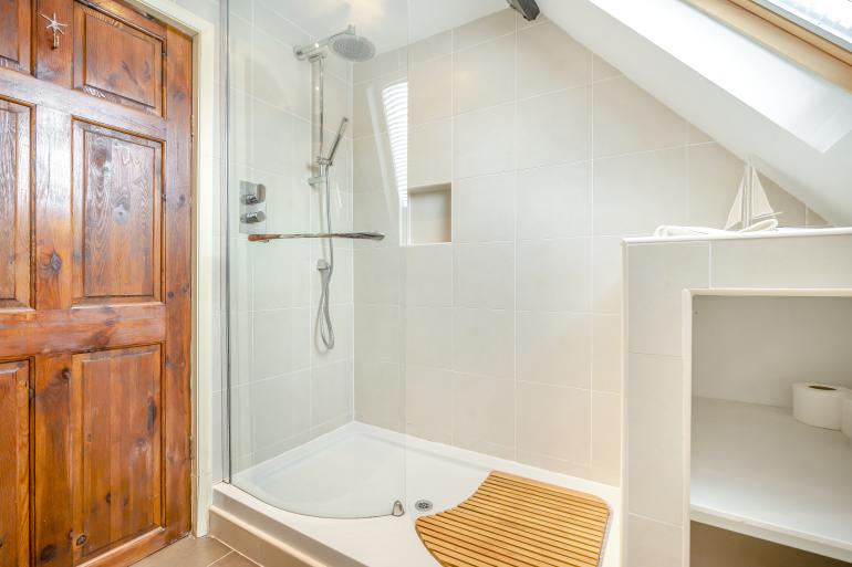 Crooked Cottage | Crooked Cottage in Whitby