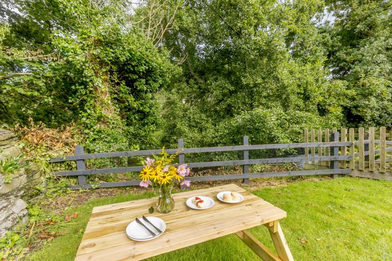 Granary Cottage | Granary Cottage in Swimbridge