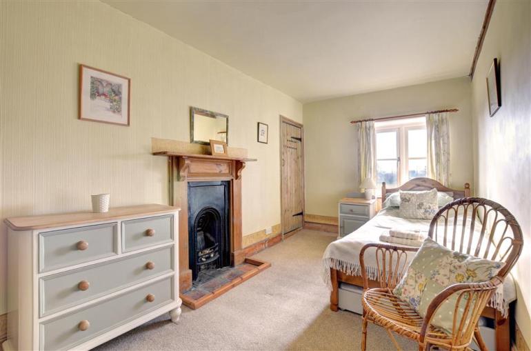 Poppy Cottage | Poppy Cottage in Bodham